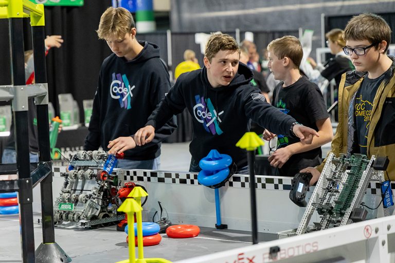 Robots invade, but students are winners at VEX Robotics Signature event ...