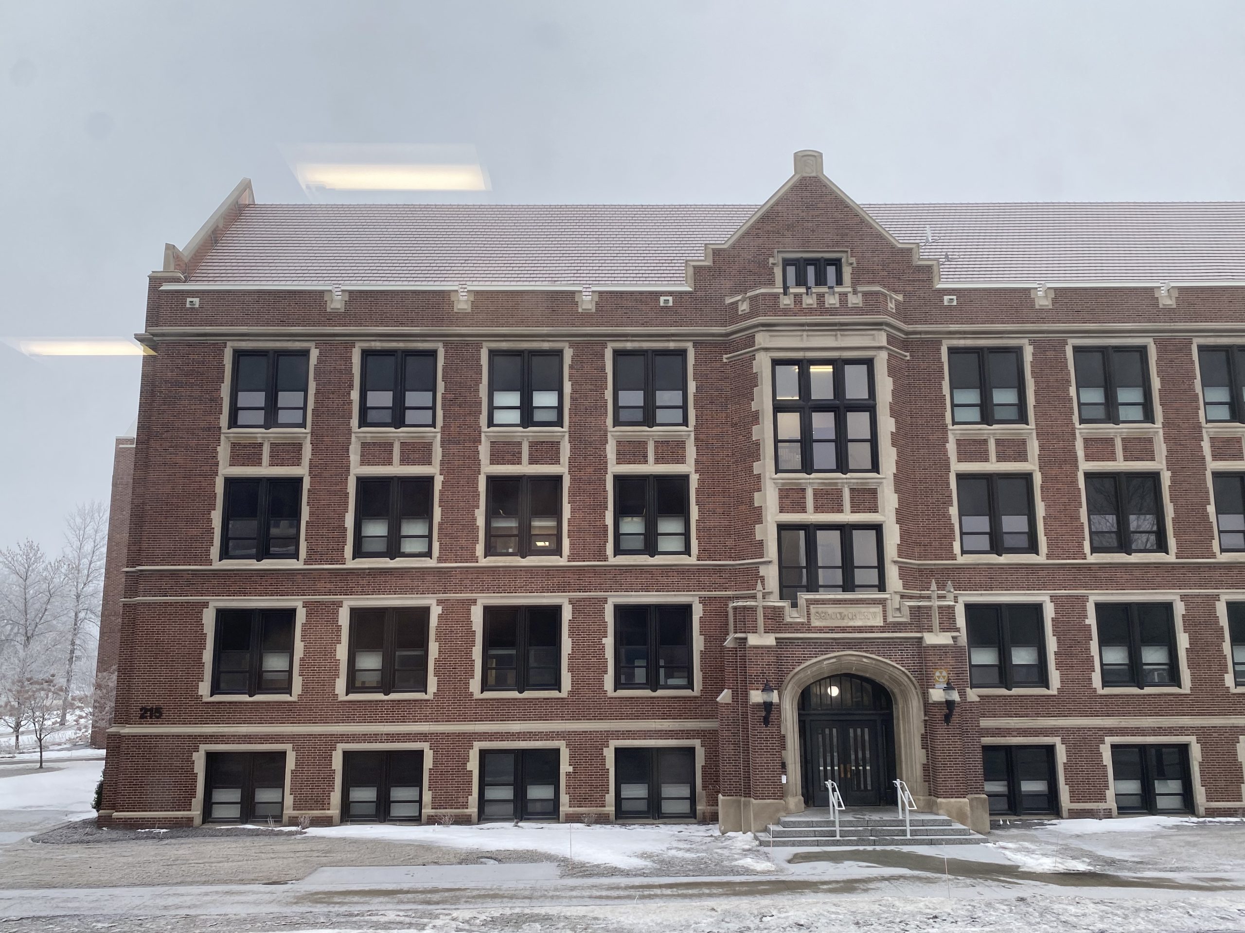 The Importance of Specialty Libraries: Thormodsgard Law Library ...