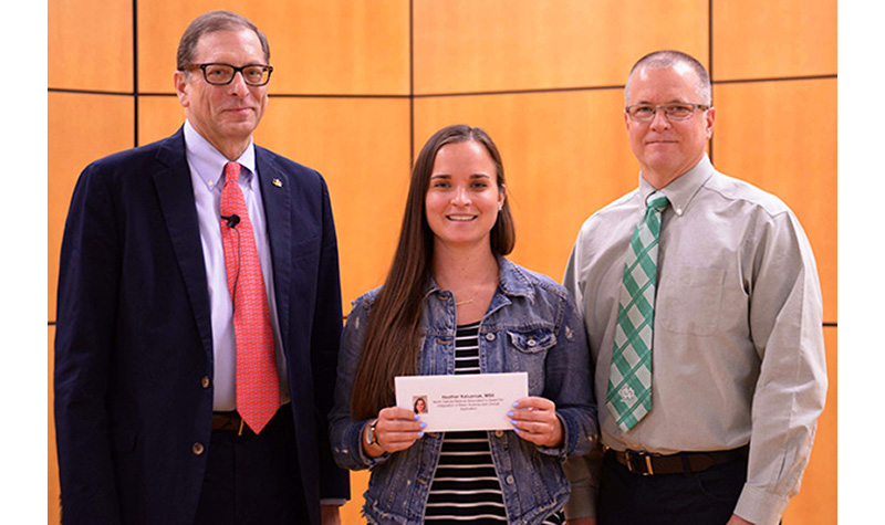 UND SMHS recognizes end-of-year sophomore award winners - For Your Health