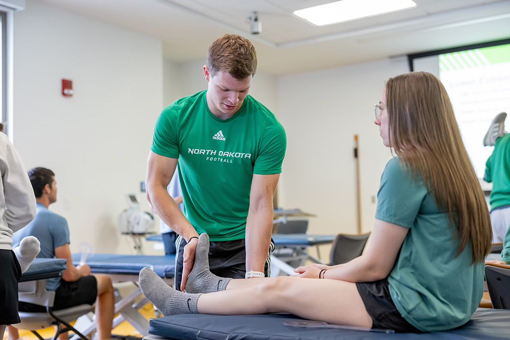 UND Physical Therapy students to offer free movement assessments @SMHS ...