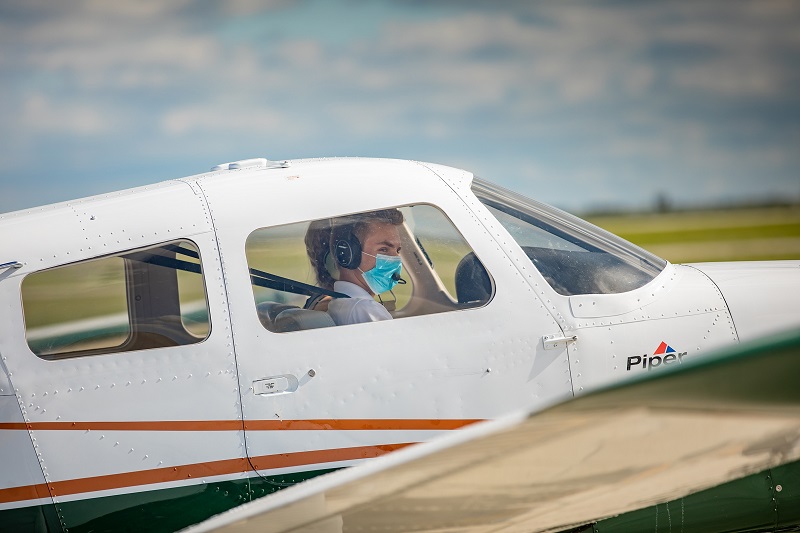 UND Aerospace breaks longstanding record for hours flown - Press Releases