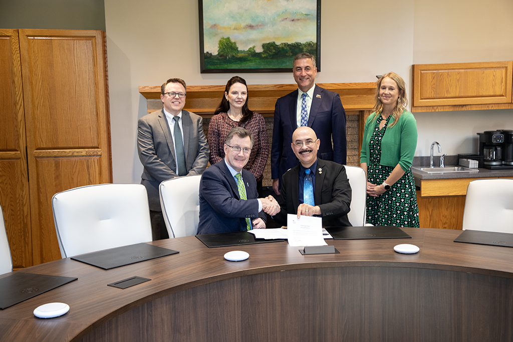 UND signs $5 million research partnership with FAA - Press Releases