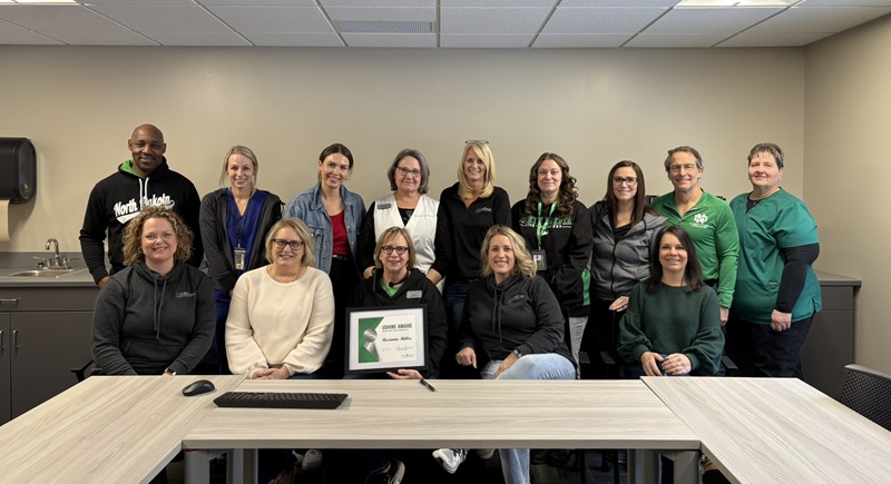 UND Staff Senate announces October UShine Award - University Letter