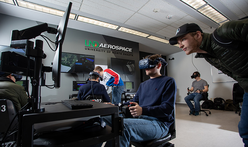 Simulators on campus: UND Aerospace launches VR flight trainer - John D ...