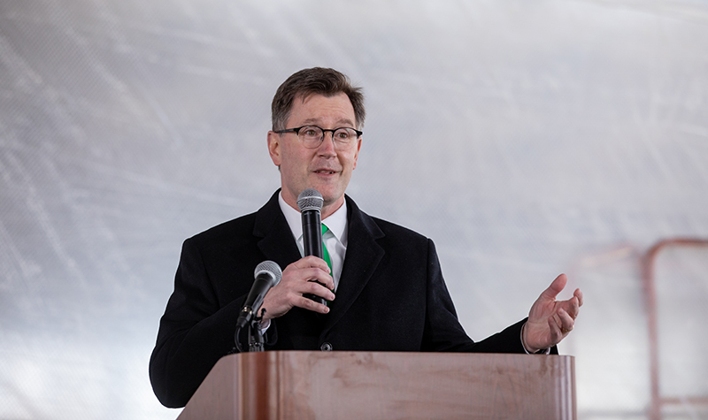 Final beam raised on UND's newest landmark building - UND Today