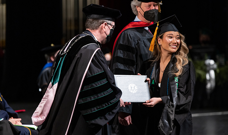 Winter Commencement 2021 in photos - UND Today