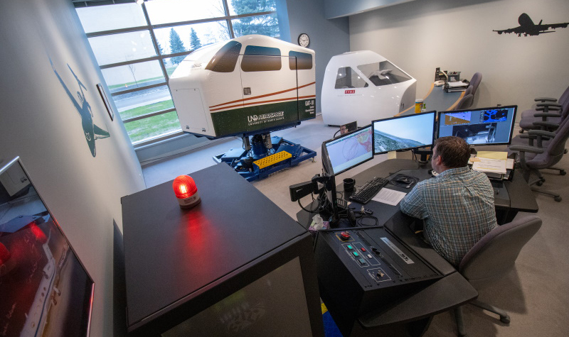 At UND Aerospace, a training experience with few equals - UND Today