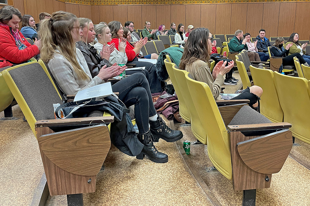 A community for writers in the campus community - UND Today