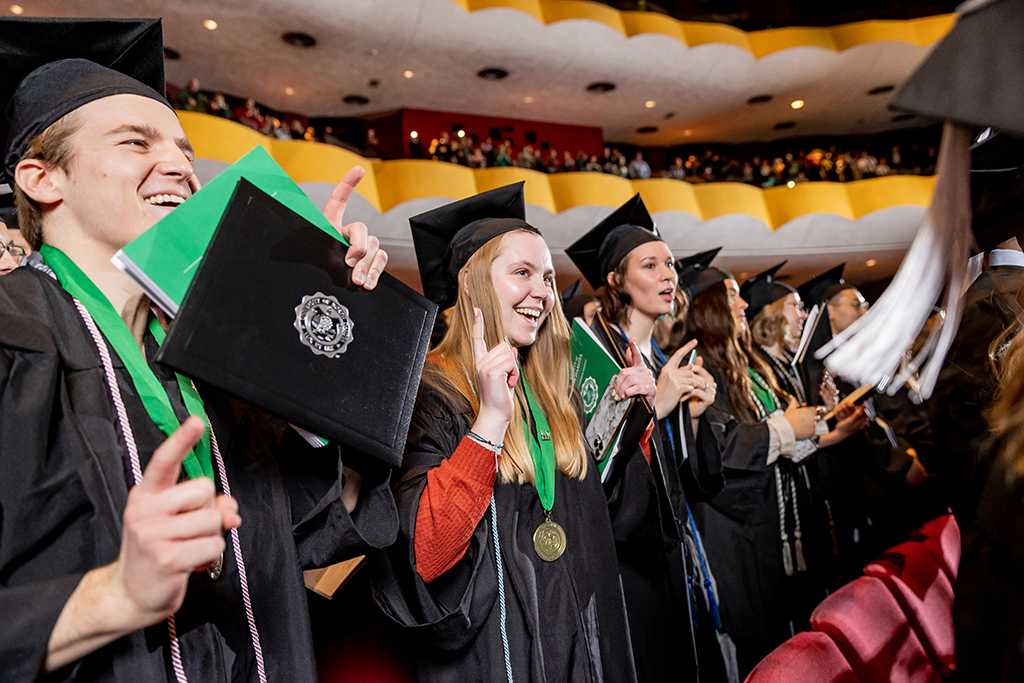 More than 1,700 to graduate at UND commencement - UND Today