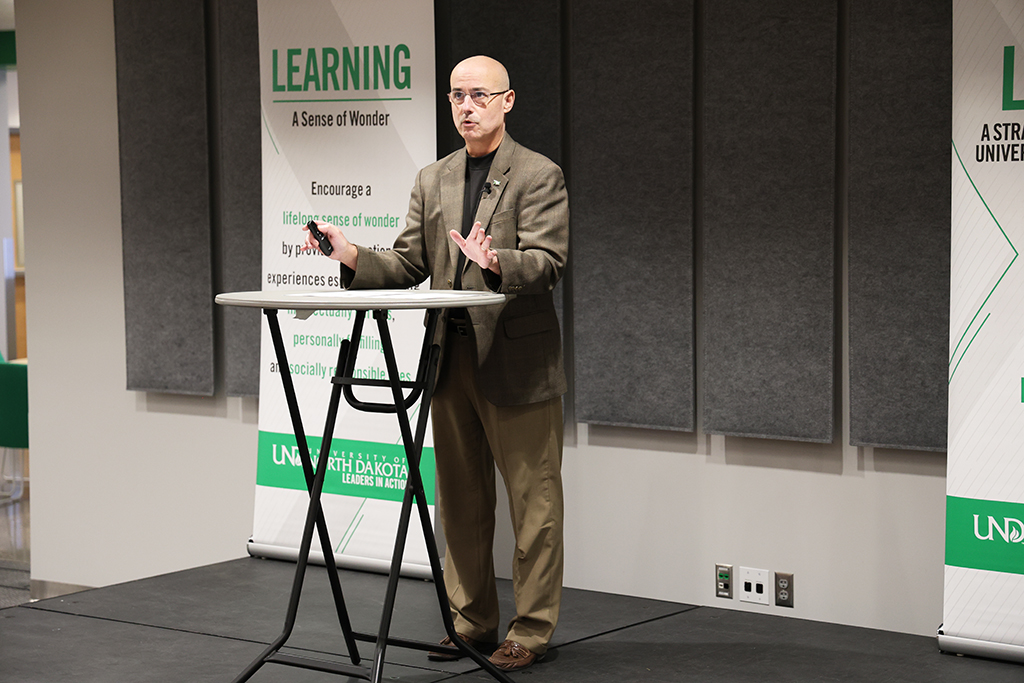 Bill Chaves: When your team WANTS to follow you, that’s leadership ...