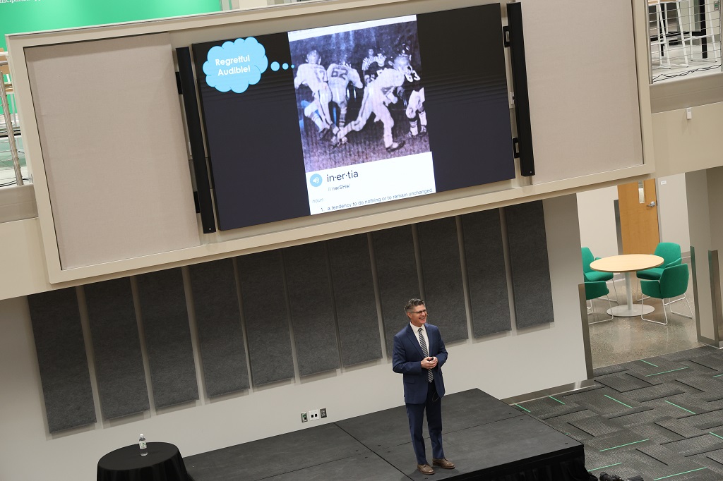 Calling audibles - UND Today