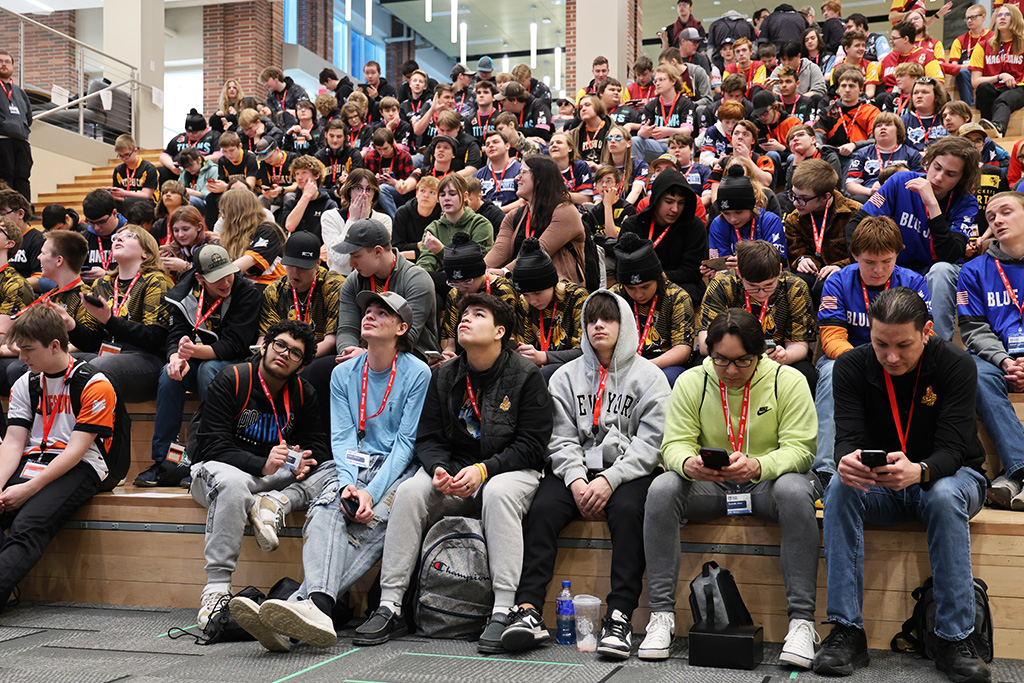 GGs (good games) by the hundreds as UND hosts esports tournament - UND ...