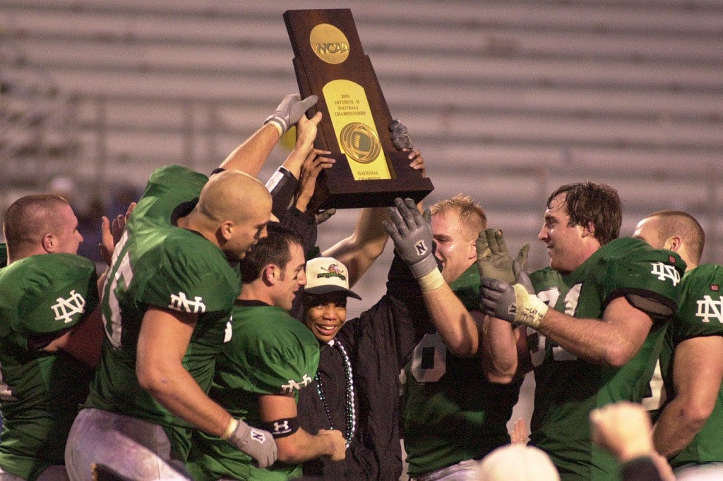 STORY and VIDEO: The Magic endures - UND Today