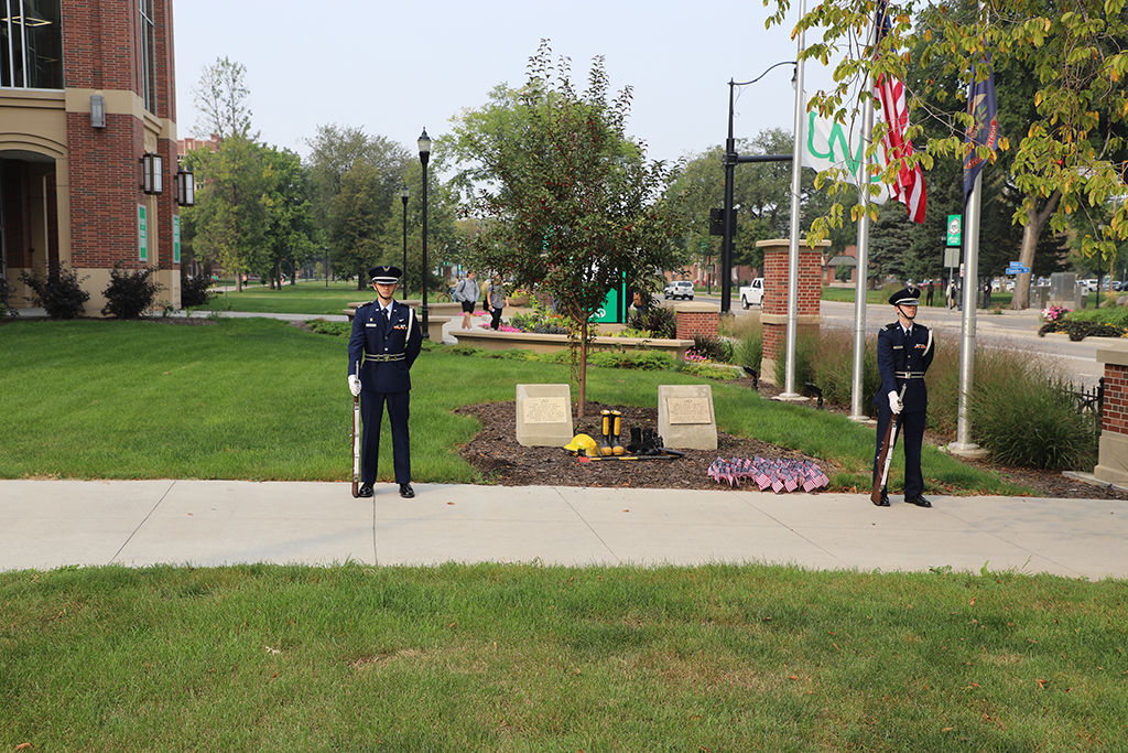 Never forget: ROTC cadets honor anniversary of 9/11 - UND Today