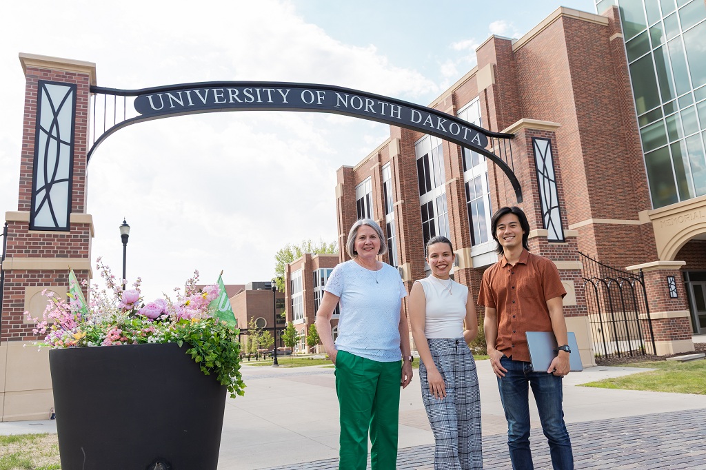 UND’s goal: A campuswide ‘Welcome’ mat - UND Today