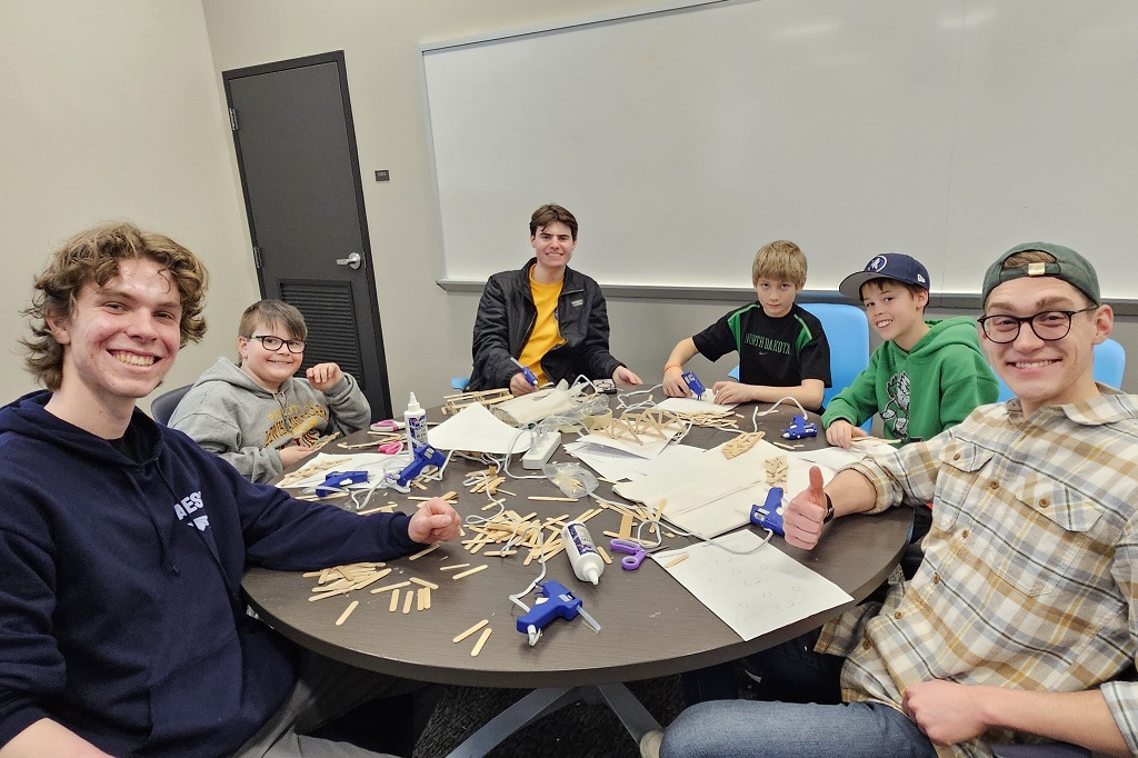 UND enrollment tops 15,000 - UND Today